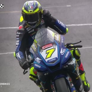 BSB: Ryan Vickers dominates to take race one victory at Brands Hatch ...