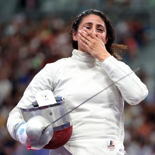 Paris 2024: Egyptian fencer Nada Hafez seven months pregnant whilst ...