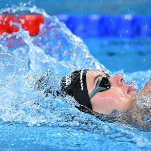 Paris Olympics 2024: Slovakian swimmer Tamara Potocka collapses ...