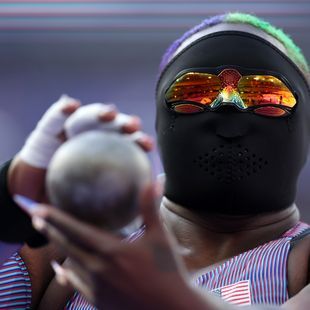 Who is Raven 'Hulk' Saunders? The American masked shot put star who ...