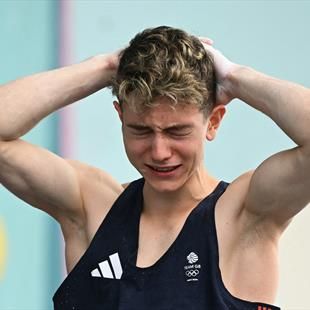 Toby Roberts emotional after sealing sensational climbing gold for Team ...
