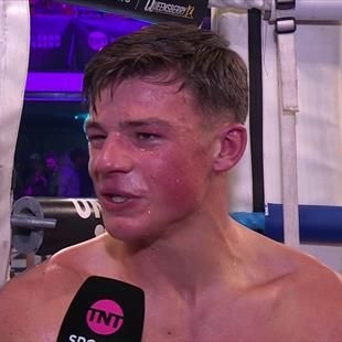 Lloyd Farrington ready for birthday celebrations after York Hall victory - 'I've got a pizza ...