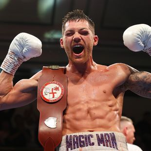 Sam Gilley v Jack McGann LIVE - Gilley retains Commonwealth Super ...