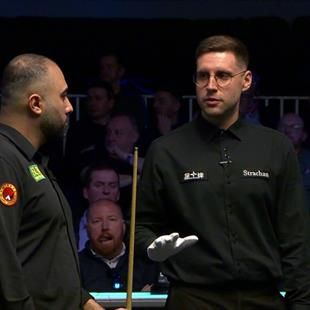 Huge drama as referee makes ‘unbelievable’ call during Hossein Vafaei v ...