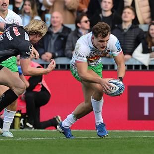 Oscar Beard finishes off slick move to give Harlequins early lead over ...