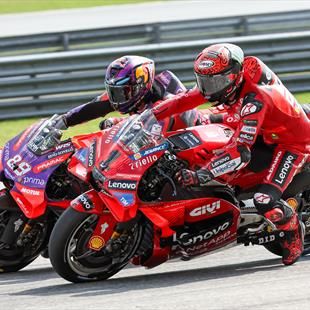 ‘This is racing’ – Francesco Bagnaia-Jorge Martin battle at Malaysia MotoGP was ‘phenomenal ...