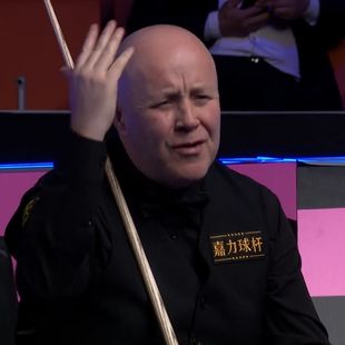 'He wasn't happy!' - John Higgins visibly angry as referee stops Chris ...