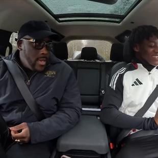 Kobbie Mainoo gifted unique Manchester United FA Cup winners bucket hat ...