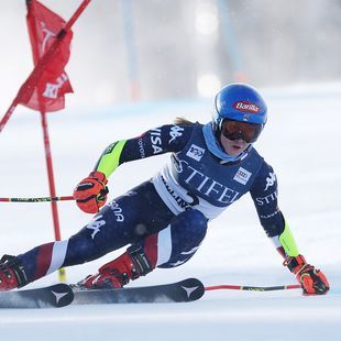 Mikaela Shiffrin gives injury update after FIS Alpine Ski World Cup ...