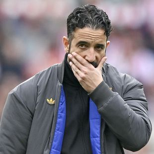 Joe Cole on 'abysmal' Manchester United's 'massive' problems: Culture ...