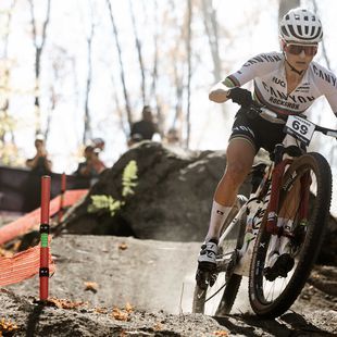 Highlights: Samara Maxwell makes history with XCO overall title as ...