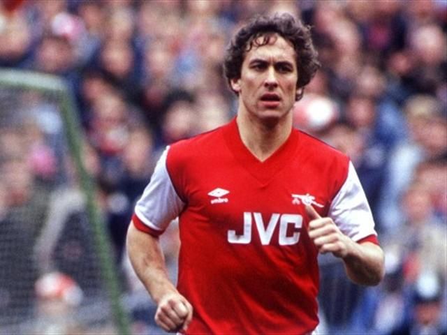 Paul Gascoigne tells Kenny Sansom to stay in rehab - TNT Sports