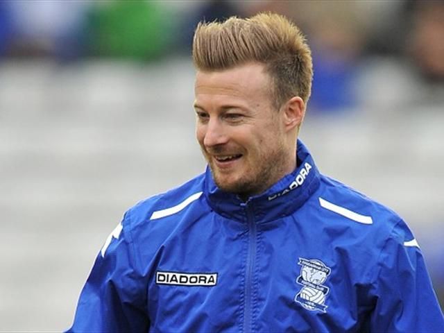 Elliott to stay with Robins - TNT Sports