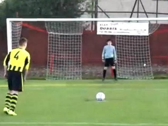 Was this a goal or not? Uproar over U14 cup final penalty - TNT Sports
