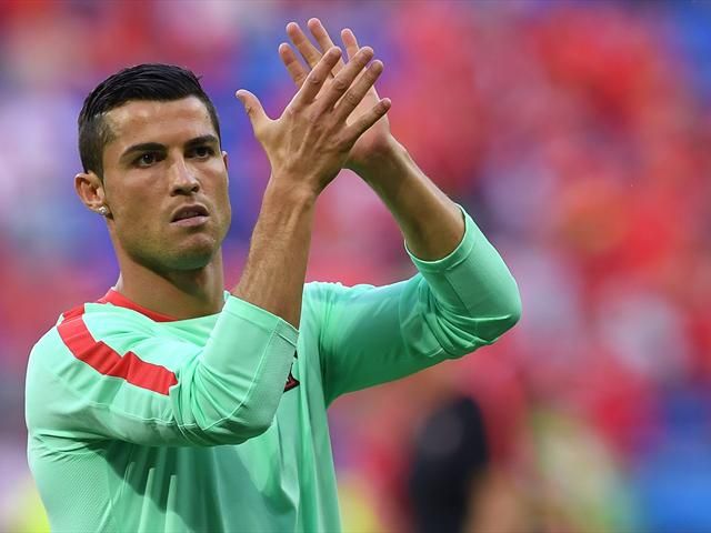 Cristiano Ronaldo offers his native Madeira financial aid after ...