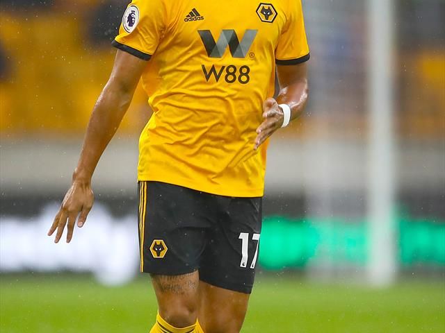 Nuno keeping a lid on Gibbs-White expectations - TNT Sports