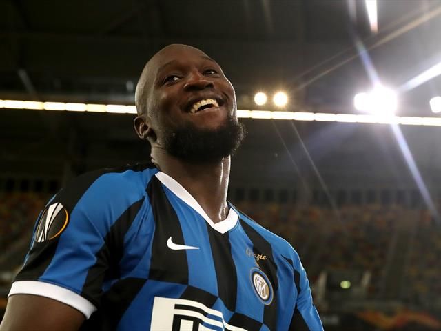 Smiling, scoring and making history: Romelu Lukaku is back to his best ...