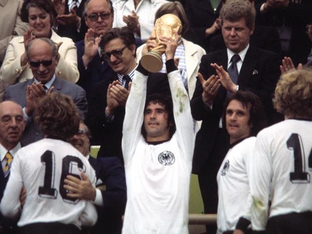 Football news - German football legend and all-time top Bundesliga ...