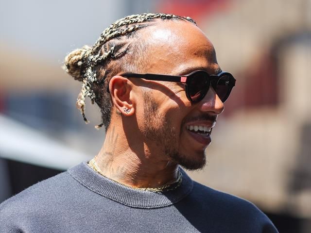 'Everywhere, every corner' - Lewis Hamilton worried for Mercedes setup ...