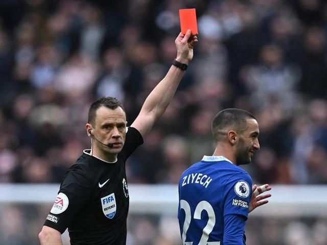 ref red card