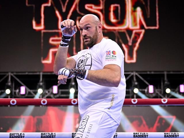 Tyson Fury says he is 'like an Adonis' and in 'peak physical shape' for ...