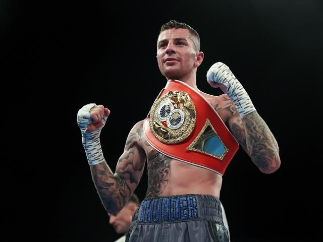 Mark Chamberlain retains IBF European belt with bloody win over Artjoms ...