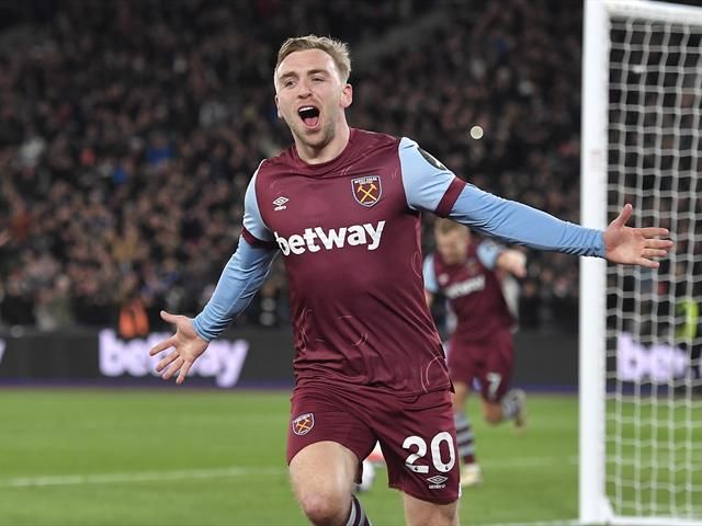 West Ham 4 2 Brentford Jarrod Bowen Hat Trick And Emerson Screamer