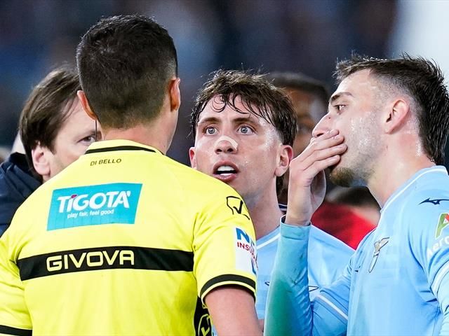 ‘Huge turning point’ as Luca Pellegrini sent off for Lazio against AC Milan for foul on ...