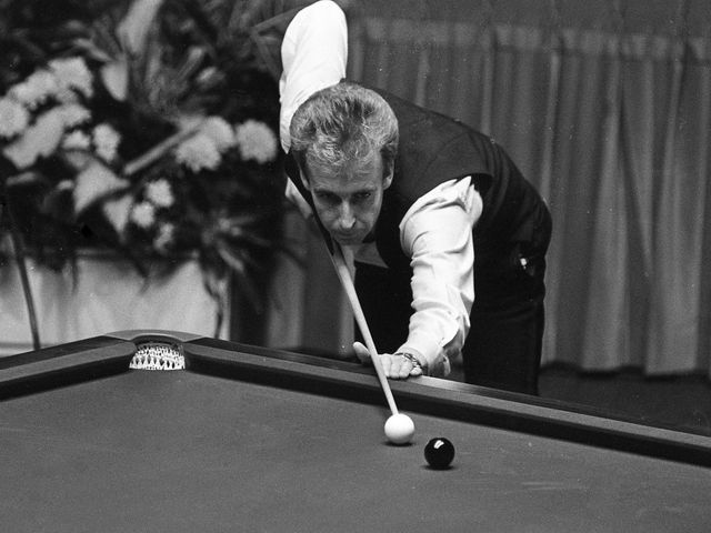 Terry Griffiths: Snooker legend and former world champion dies aged 77 ...