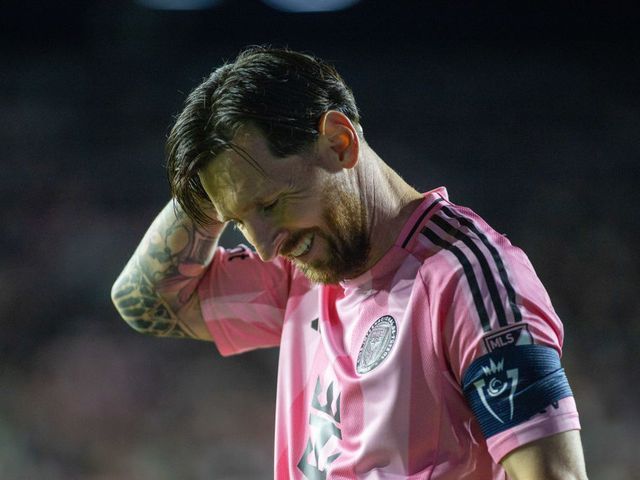 'Neck grab' fine and referee 'banned' - Lionel Messi's eventful start ...