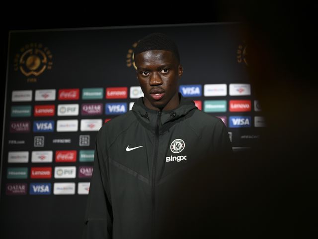New Chelsea defender Mamadou Sarr wants 'to be like Van Dijk' and ...