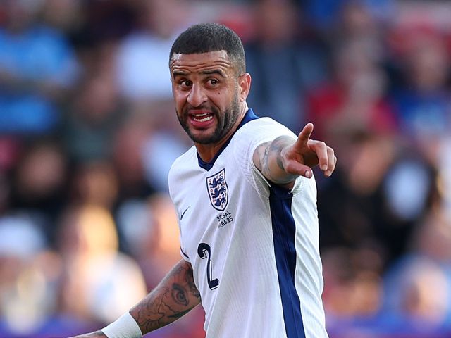 Kyle Walker: Burnley complete statement signing of England ...
