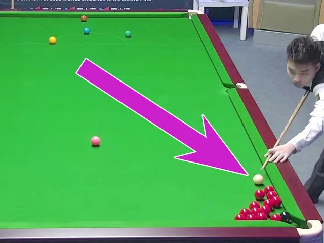 Watch bizarre incident as snooker's greatest stand-off ensues between ...