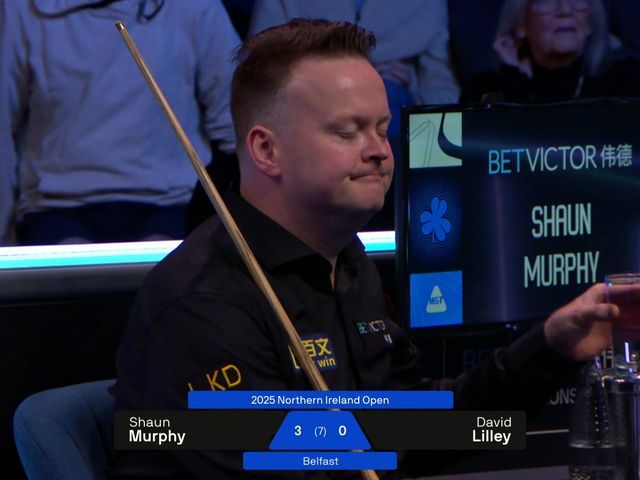 Shaun Murphy produces Judd Trump-inspired 'exhibition shot' in century ...