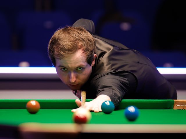 Scott Donaldson pays tearful tribute after coming from 5-0 down to stun ...