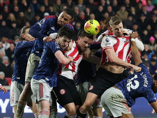 Martin Keown and Peter Crouch debate Brentford equaliser as Arsenal ...
