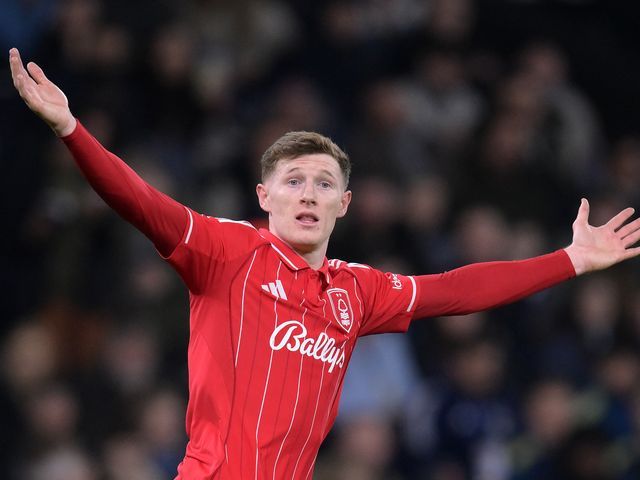 Manchester City win Elliot Anderson race as Manchester United pull out ...
