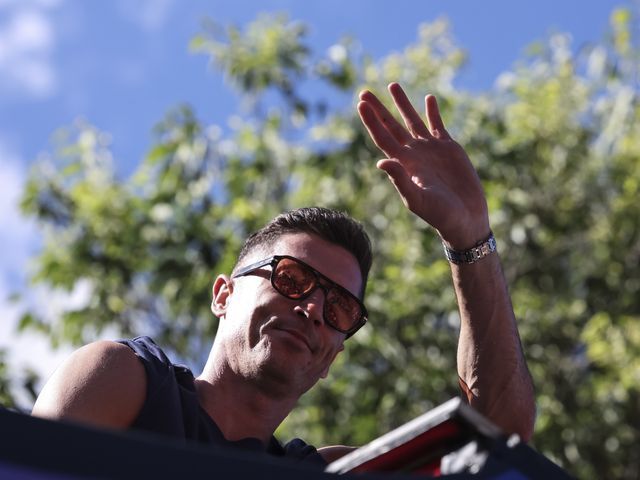 Robert Lewandowski to leave Barcelona as free agent, Real Madrid ...