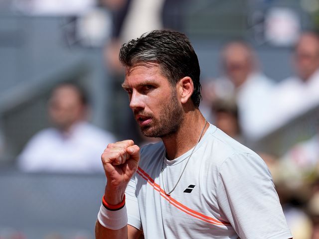 Card games and coffees: How 'nightmare' Cameron Norrie is battling ...